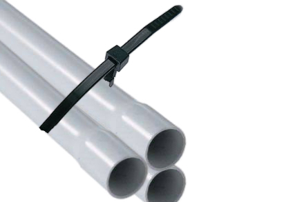 Bruits dans le mât : quelles solutions pour fixer les gaines de câblage