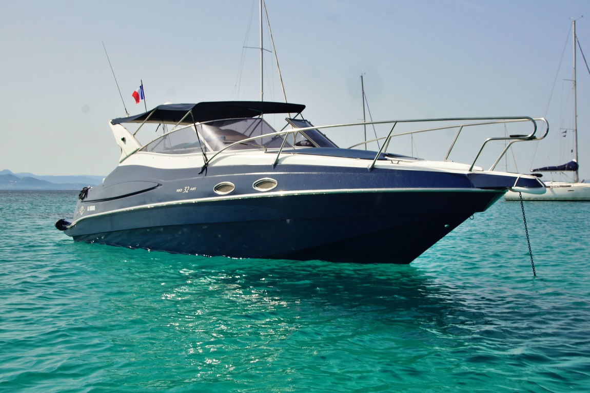 Rio 32 ART / Rio Yachts occasion 2006 à vendre | Annonces Bateaux.com