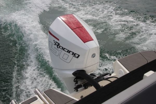 Mercury 150 R, un moteur hors-bord Racing qui joue la carte de la sagesse
