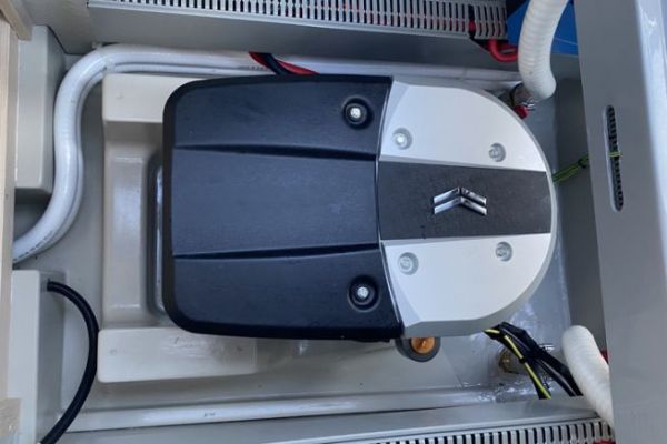 Yanmar série SDe, une embase saildrive avec un moteur électrique