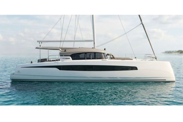 Well 53 : un trimaran de croisière océanique de 16 mètres signé Welling ...